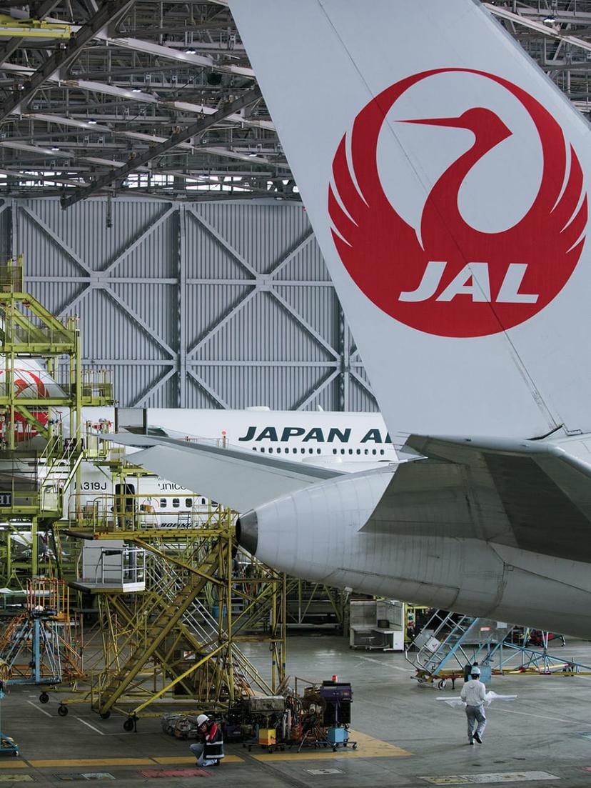 飛行機好きには堪らない！JAL工場見学はデートにも 【東京インフラツーリズム】 | 【GINZA】東京発信の最新ファッション＆カルチャー情報
