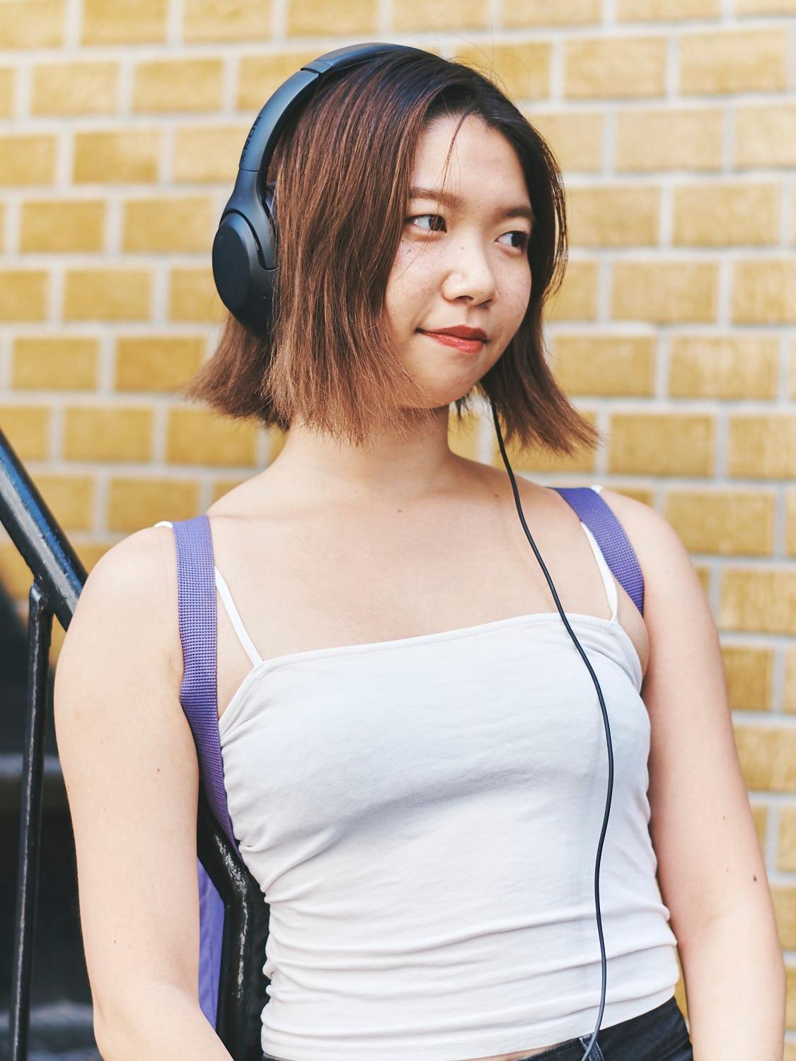 「有線イヤホンで何聴いてるの？」スナップ！GINZA編集部で街角ハント！Vol.1 | 【GINZA】東京発信の最新ファッション＆カルチャー情報