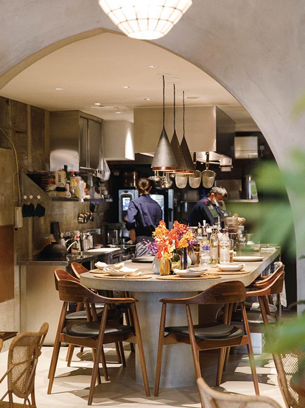 日本の海の幸を生かす、独自のタイ・キュイジーヌ【代々木上原：thalee ling】 | 【GINZA】東京発信の最新ファッション＆カルチャー情報